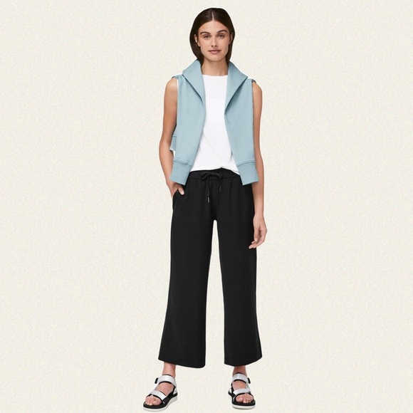 lululemon athletica | Pants & Jumpsuits | Lululemon On The Fly Wideleg ...